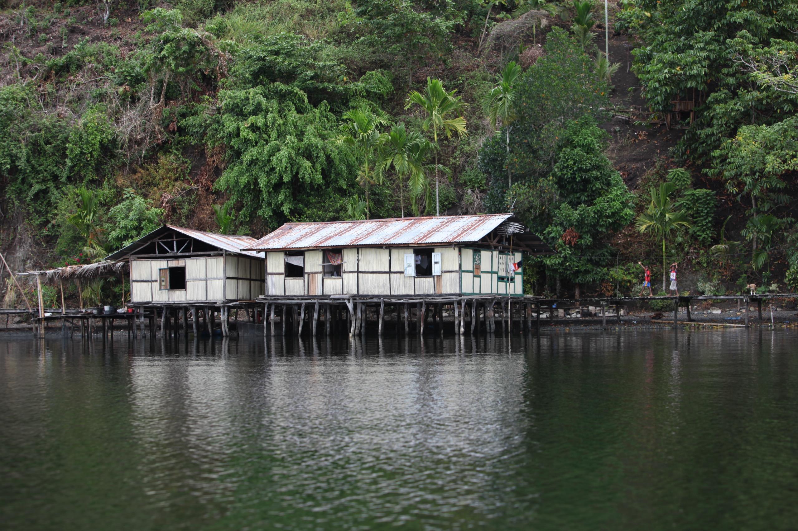 Stilt Houses In Kampung Ayapo Lake Sentani Papua Stilt Houses Papua