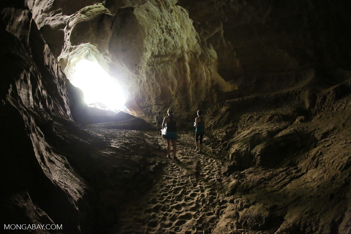 Cave in Western Ankarana [madagascar_ankarana_0126]
