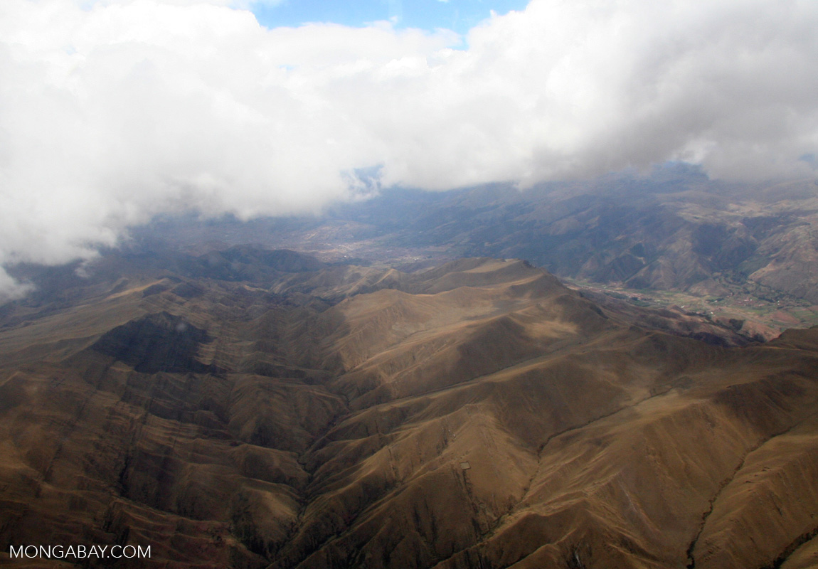 Andes mountains in Peru [aerial-andes-Aerial_1024_3129]